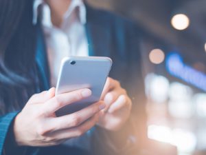 Using a PMR smartphone app for fewer migraines - Easy Health Options®