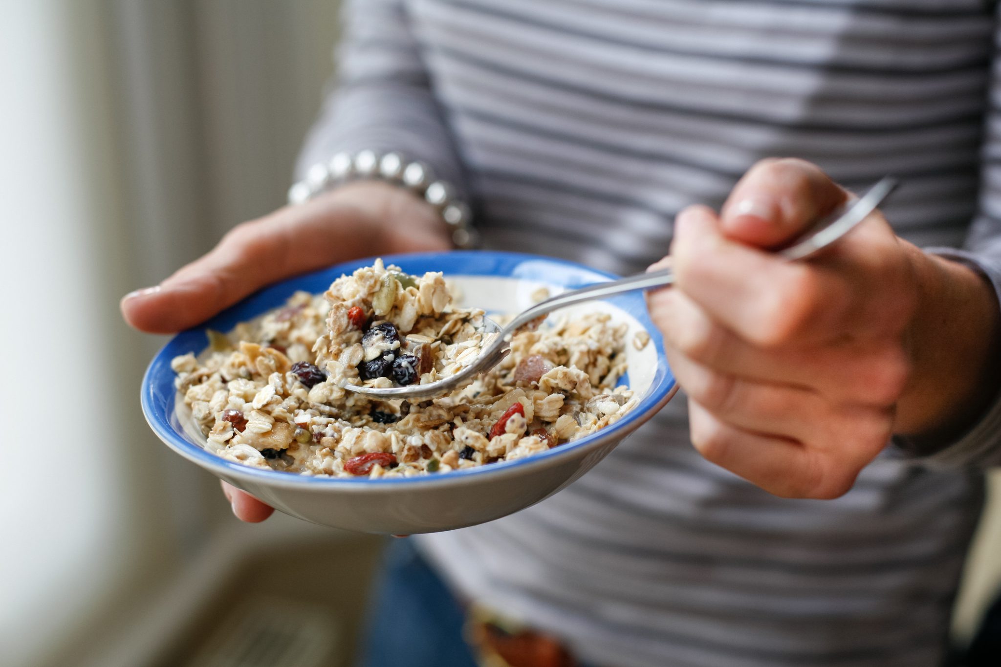 5 ways oatmeal can beat back metabolic syndrome - Easy Health Options®