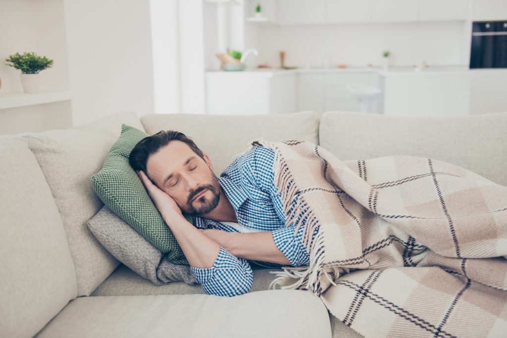 Why napping too long may be a definite drag on your heart - Easy Health ...