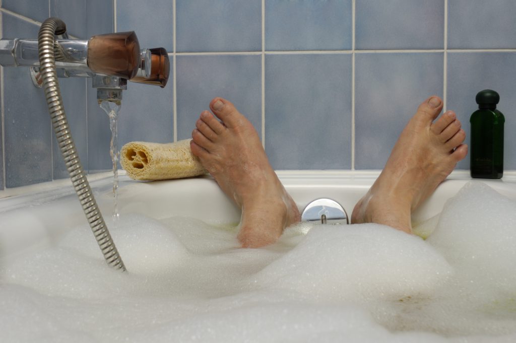 No time for heart-healthy exercise? Try a hot bath - Easy Health Options®